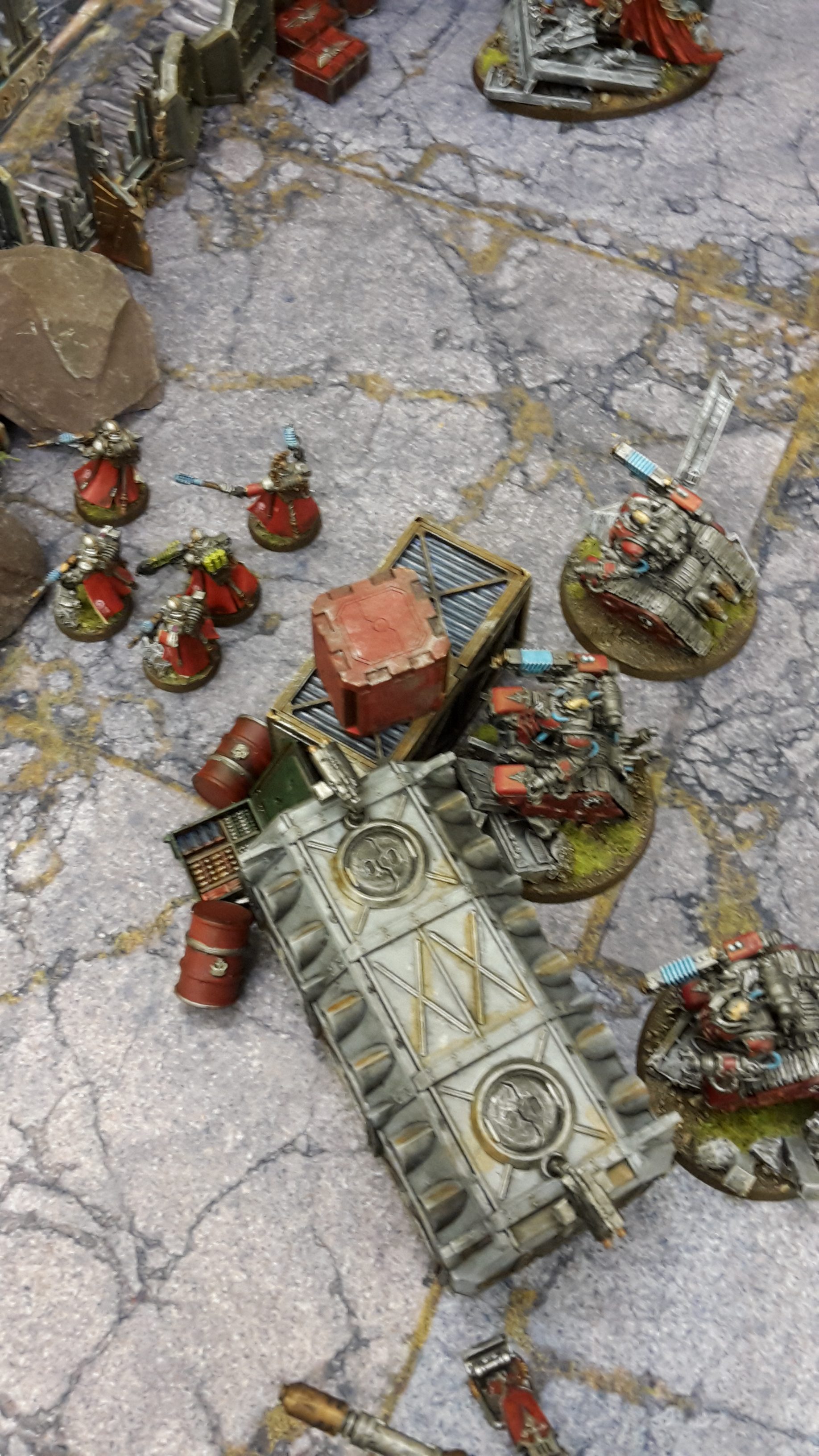 Battle Report- 1850 pts Deathwatch vs Adeptus Mechanicus/Skitarii ...
